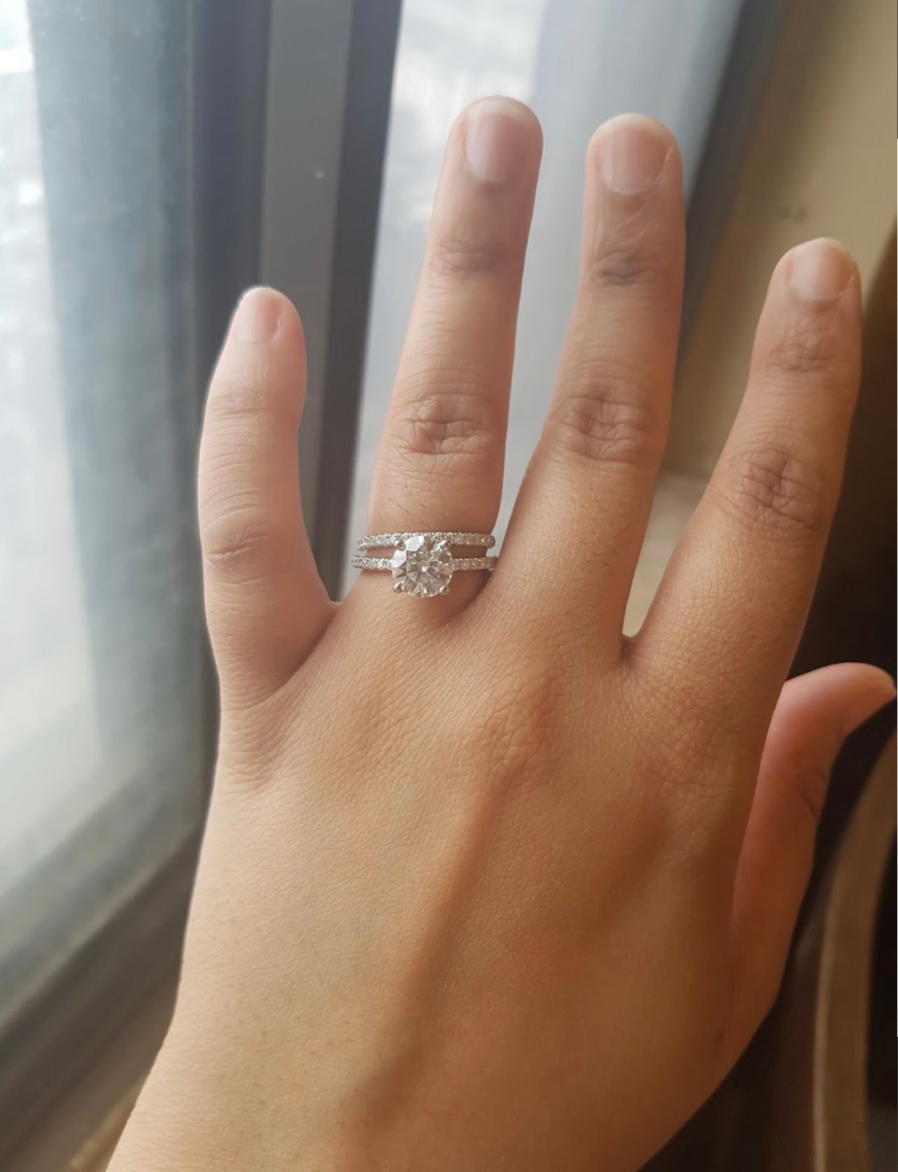 Lovelri - Moissanite and Lab Diamond Engagement Rings Toronto